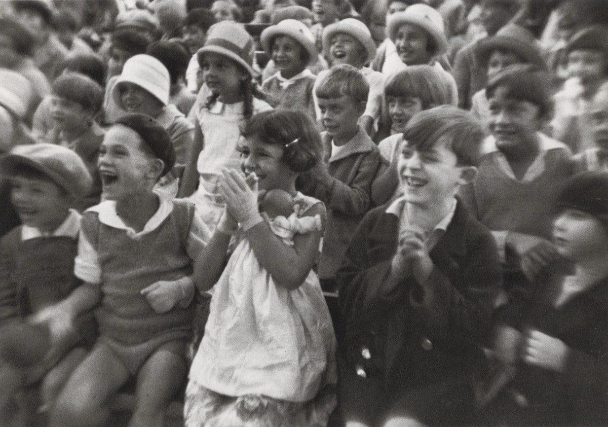 Andre Kertesz | Luxembourg Gardens, Paris 1928 (audience of children ...